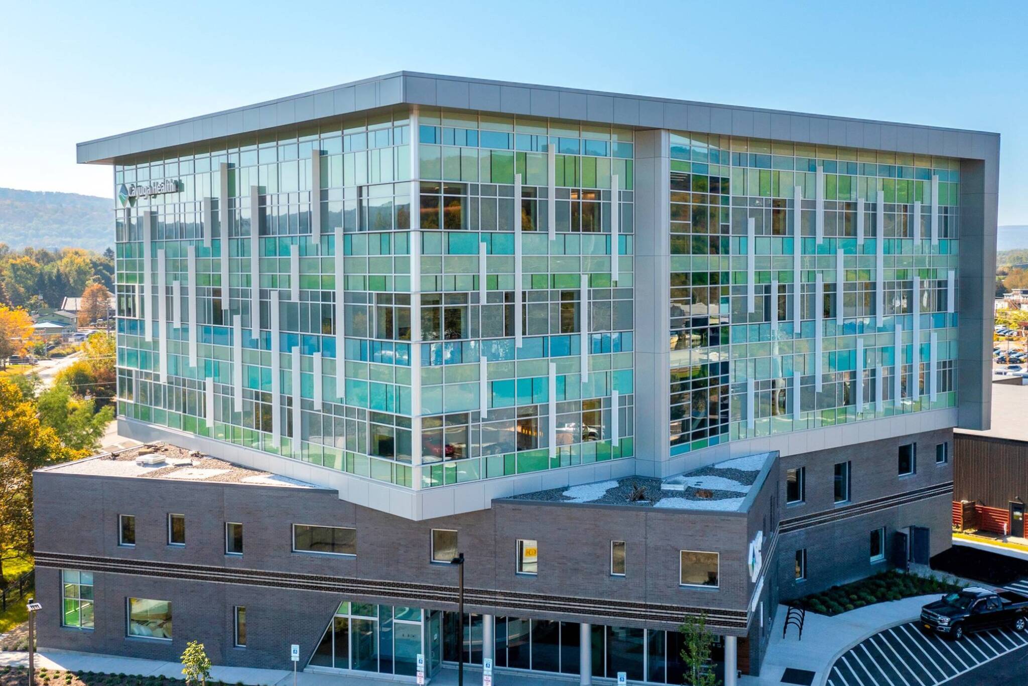 Completed Projects – Vertical Sunshades / Brise Soleil